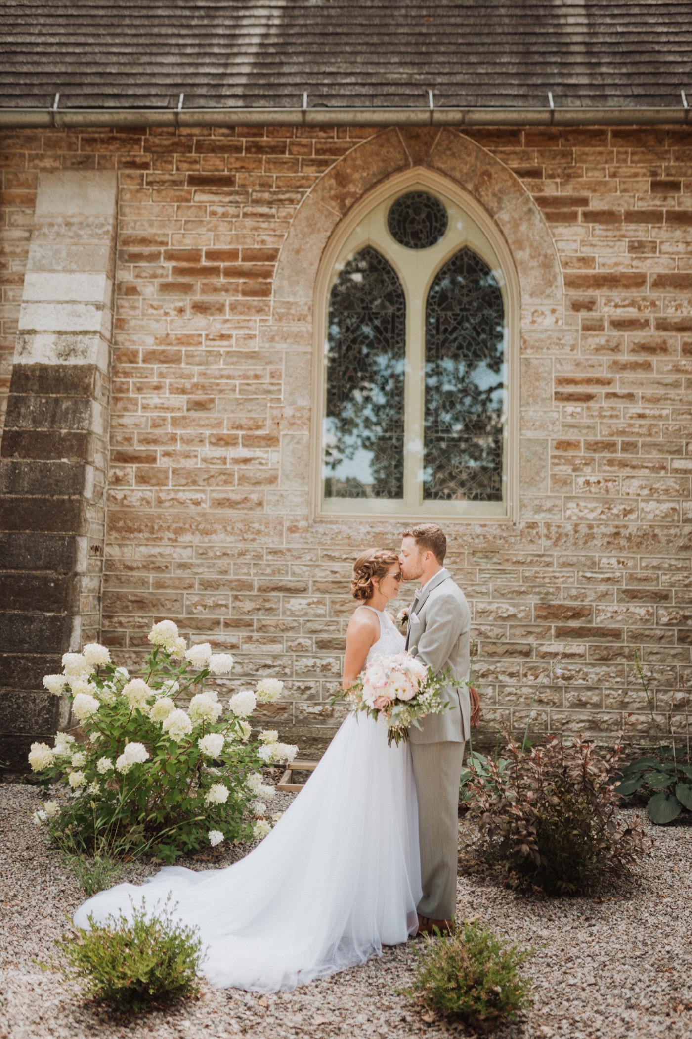 Shattuck Summertime Wedding - angelajophoto.com