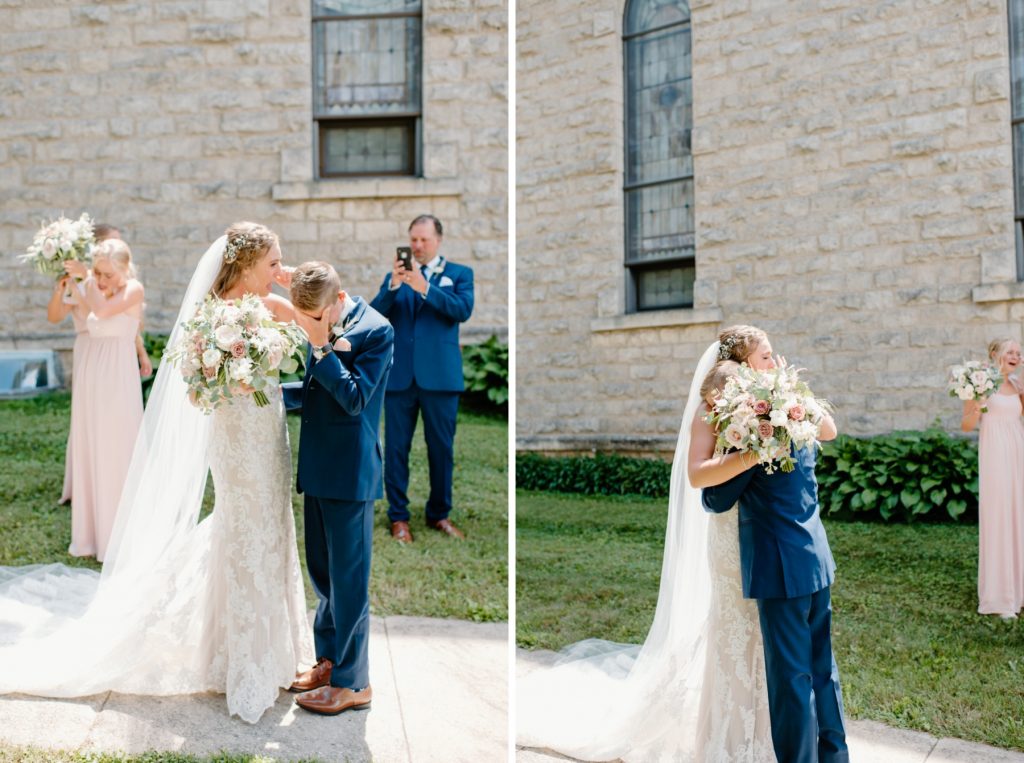 Hailey + Adam: Milwaukee Summer Wedding - angelajophoto.com